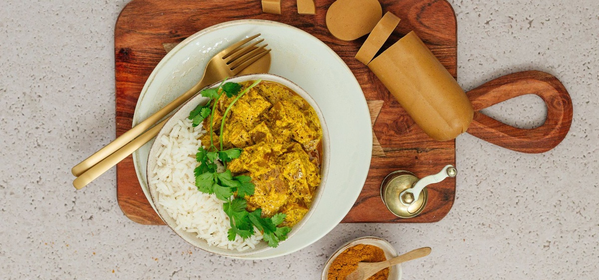 Pollo al curry vegan con Good&Green Mopur® al gusto di Pollo Arrosto ...